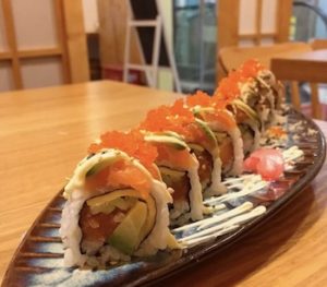 What's In A Philadelphia Roll And How To Make It - Easy Homemade Sushi